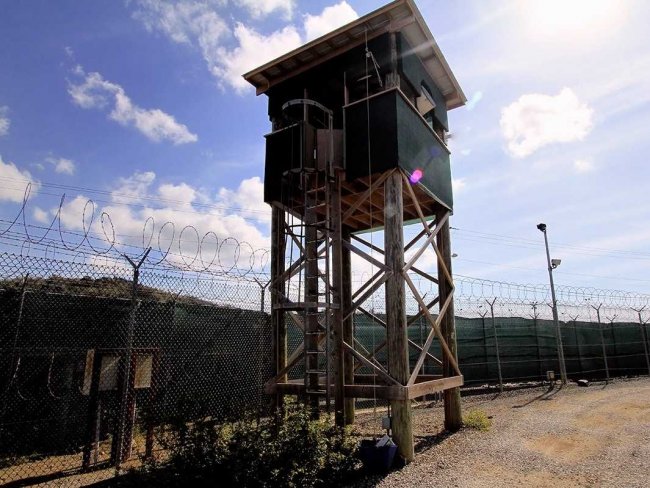 Photo Essay Re-Blog: “INSIDE GITMO: An Exclusive Tour Of The Most ...